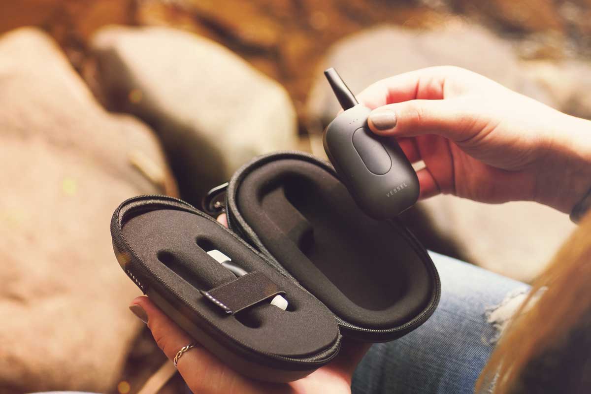 Vessel Compass vs PCKT One Plus | VPM.com